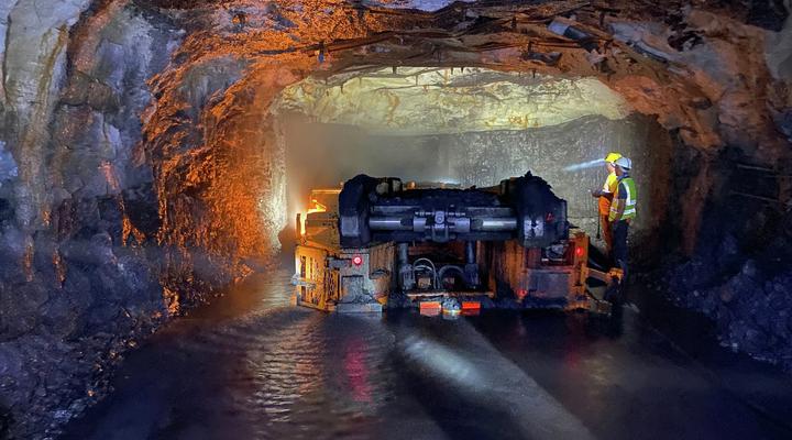 Underground loader | Room and pillar | Komatsu